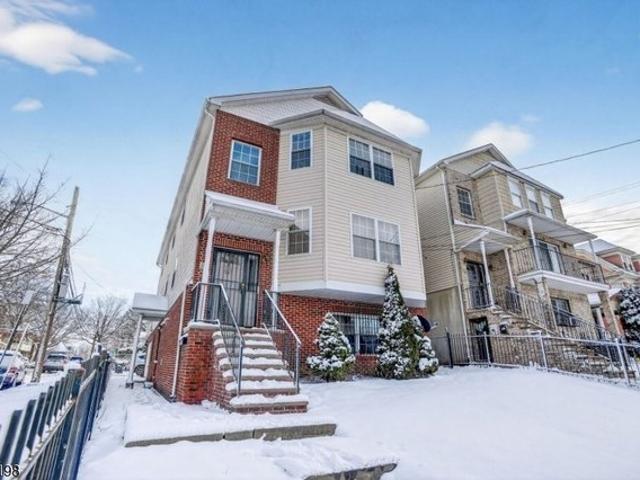 26 Clinton Pl, Newark, NJ 07108
