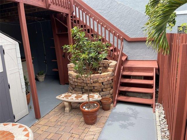 26 Crossings Cir Apt G, Boynton Beach, FL 33435