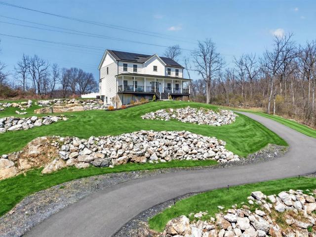 26 Curtin Lane