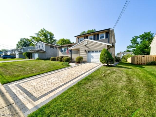 26 Demond Pl