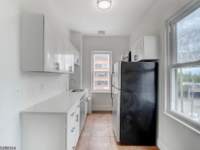 26 Division St # 3