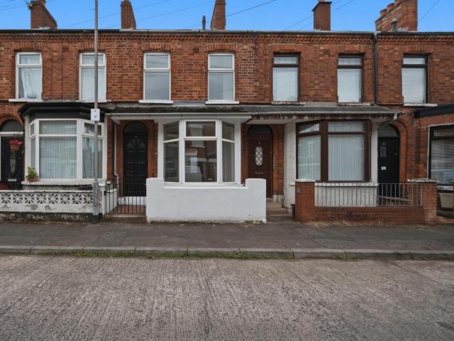 26 Dunraven Avenue, Belfast BT5 5JR