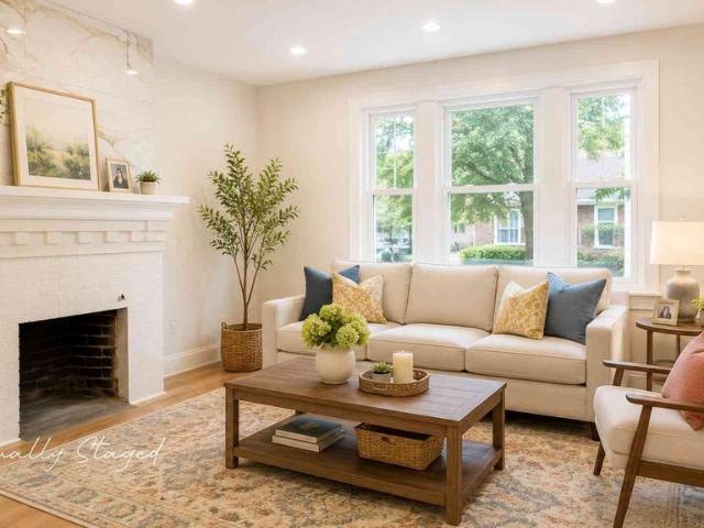 26 Elmhurst Avenue