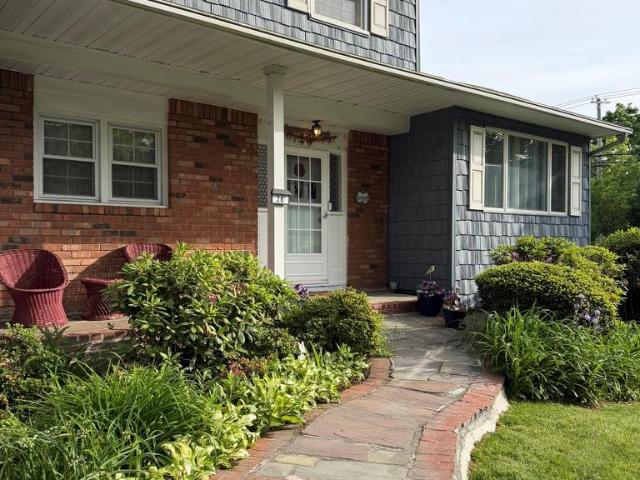 26 Eldorado Drive