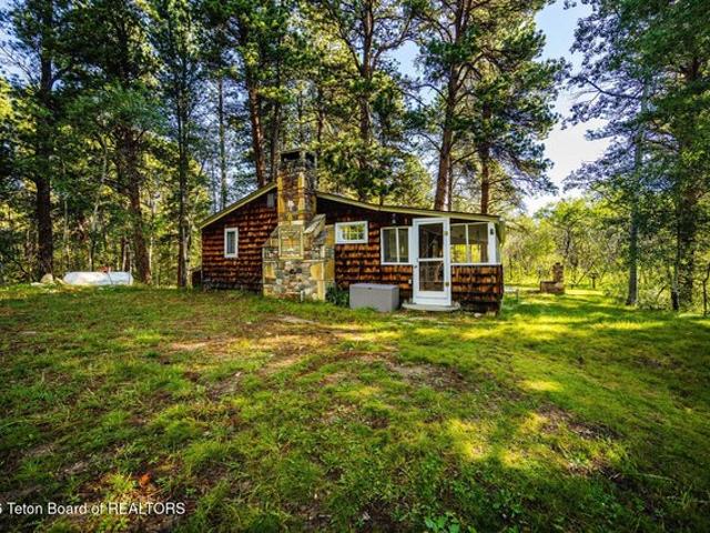 26 Fawn Trl, Story, WY 82842