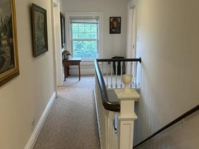 26 Franklin Pl # 3