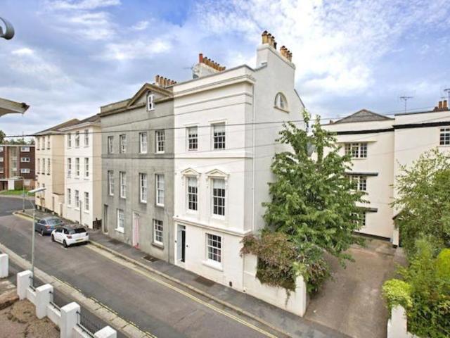 26 Friars Walk, Exeter EX2, 6 bed terraced house to rent, £620 pcm | PrimeLocation