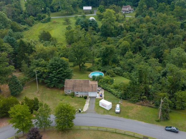 26 Golf Acres Road