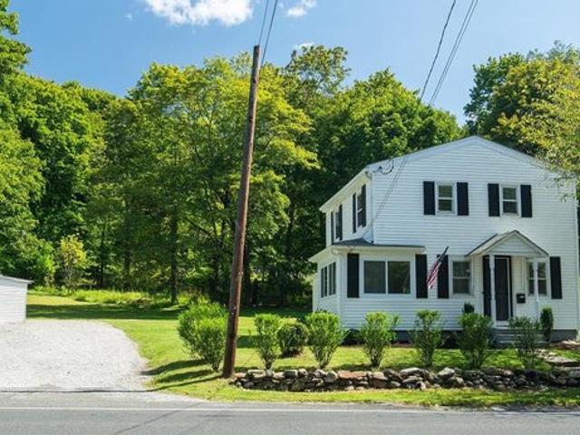 26 Greenwood Ave, Bethel, CT 06801