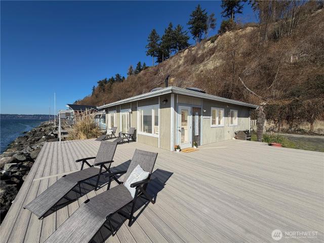 26 H South Beach Dr, Everett, WA 98206 | MLS #2480