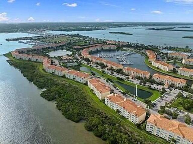 26 Harbour Isle Dr W, Unit 303, Fort Pierce, FL 34949 | MLS #R11168 | Compass