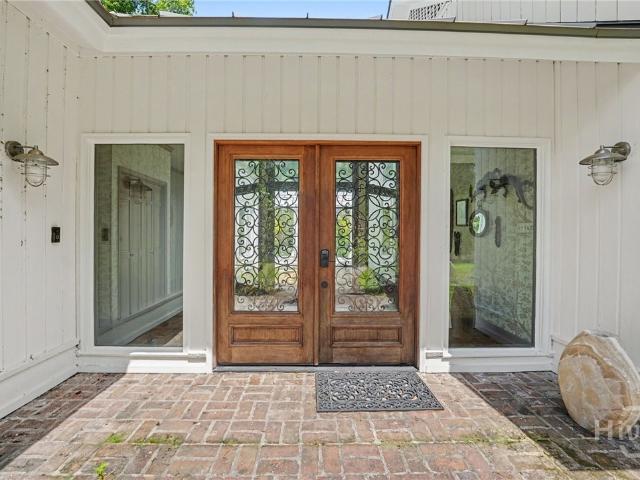 26 Hemingway Drive