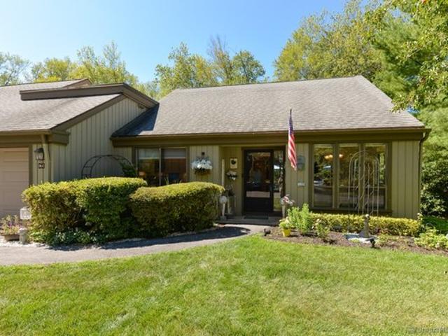 26 Heritage Crst Unit C, Southbury, CT 06488