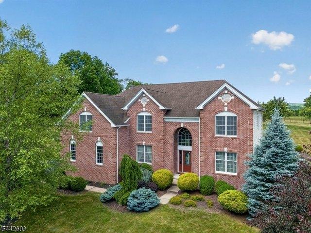 26 High Ridge Ln, Frankford Township, NJ 07822
