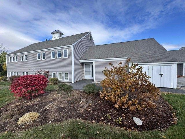 26 Hilltop Pl, New London, NH 03257