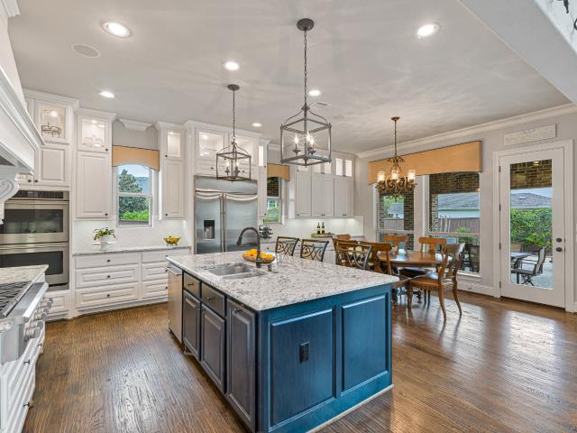 26 Hollyflower Pl, Tomball, TX 77375 | MLS #75554