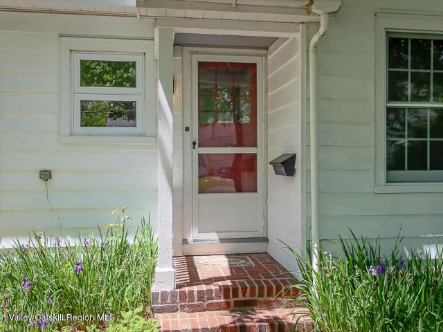 26 Houseman Avenue