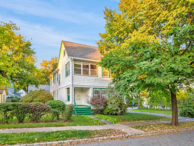 26 Howe Avenue Unit 2, Montclair, US, NJ