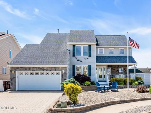 26 Jib Ct, Bayville, NJ 08721