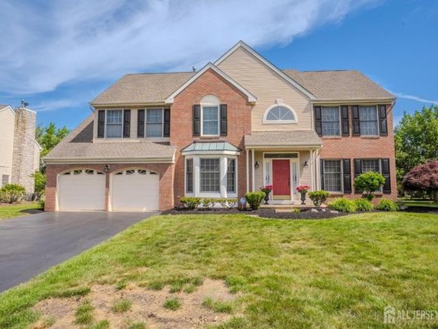 26 Kinglet Dr S, Plainsboro, NJ 08512