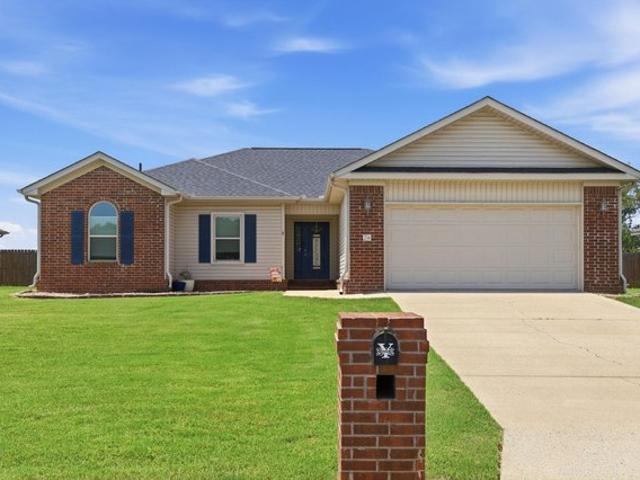26 Lakeside Dr, Ward, AR 72176