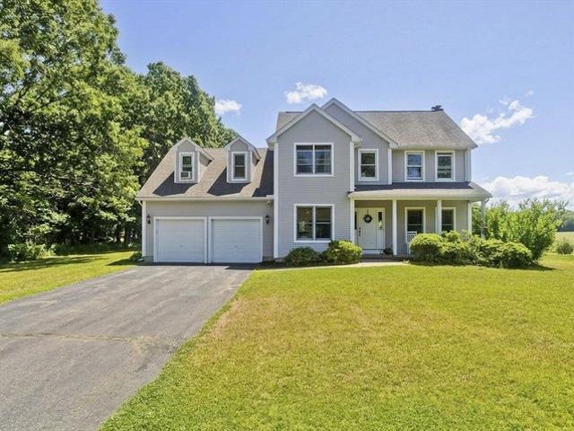 26 Laro Rd, Southwick, MA 01077
