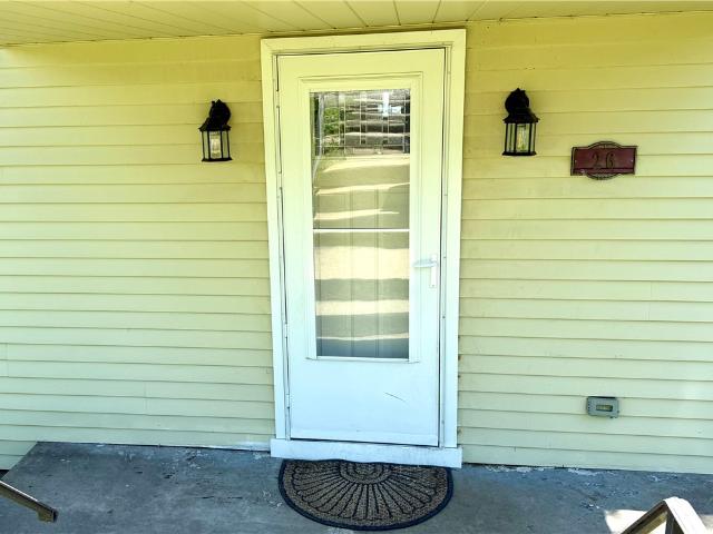 26 lavonne avenue