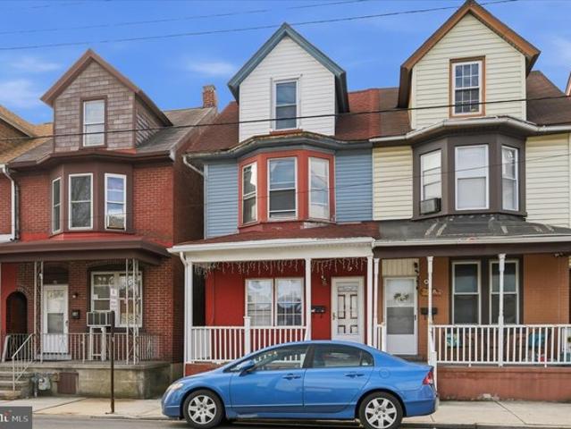 26 Lehman St, Lebanon, PA 17046