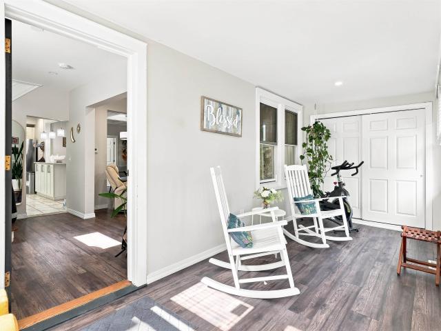 26 Linwood Ave