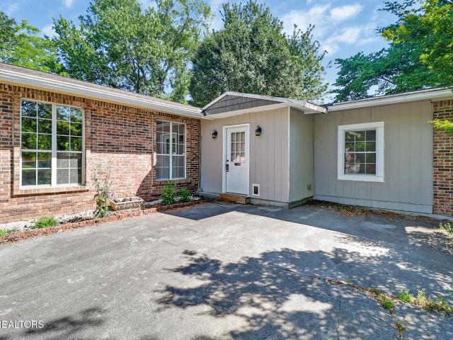 26 Lindale Lane