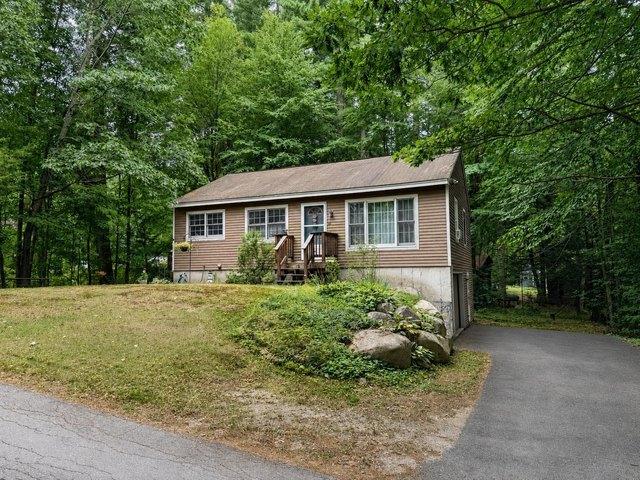 26 Longa Rd, Merrimack, NH 03054