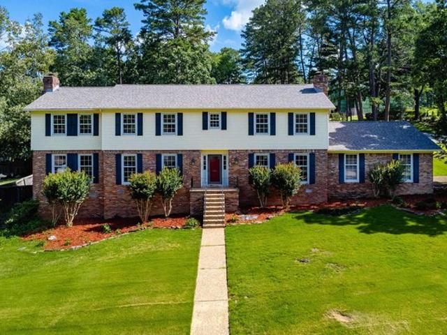 26 Longlea Dr, Little Rock, AR 72212