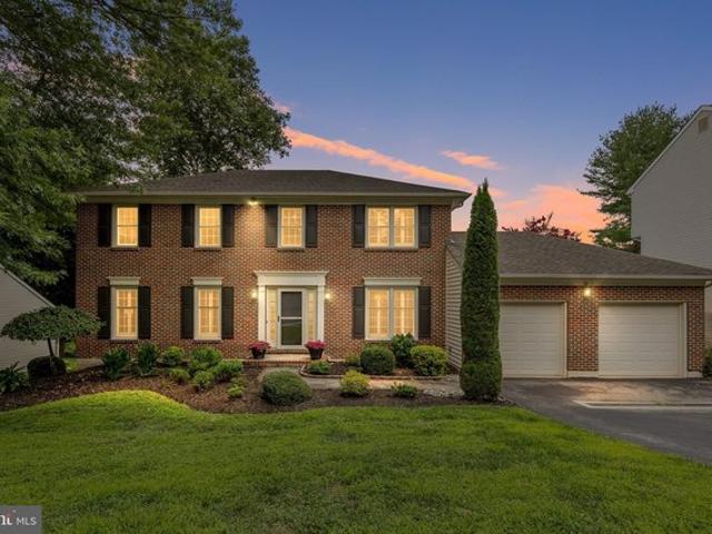 26 Longspur Dr, Wilmington, DE 19808