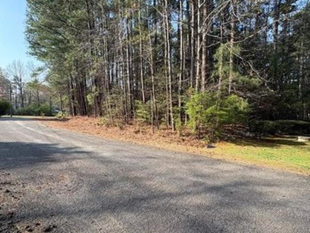 26 Locust Dr Lot 26, Bracey, VA 23919