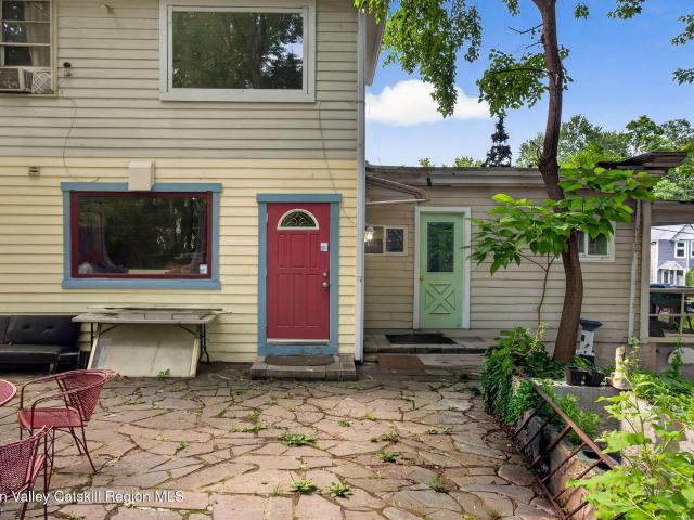 26 Lucas Avenue