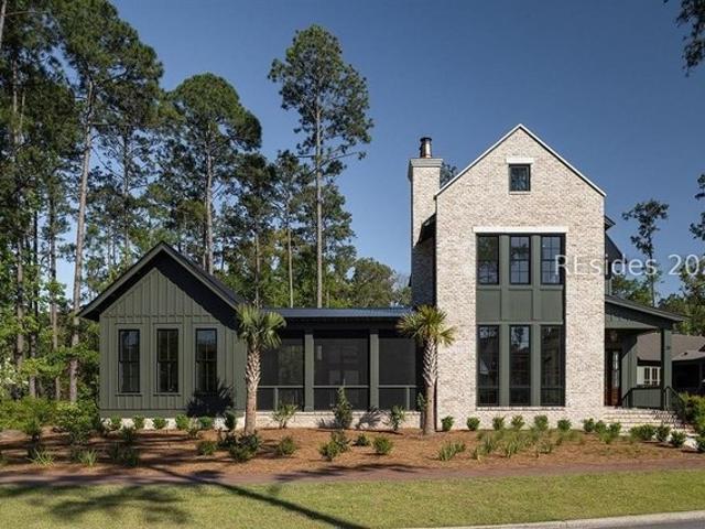 26 Lyonia St, Bluffton, SC 29910