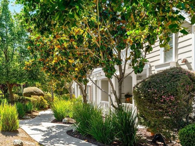 26 Mather Ct, Novato, CA 94949