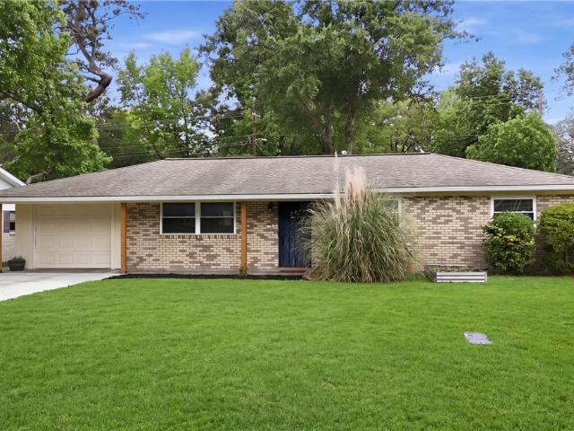26 Merrydell Drive