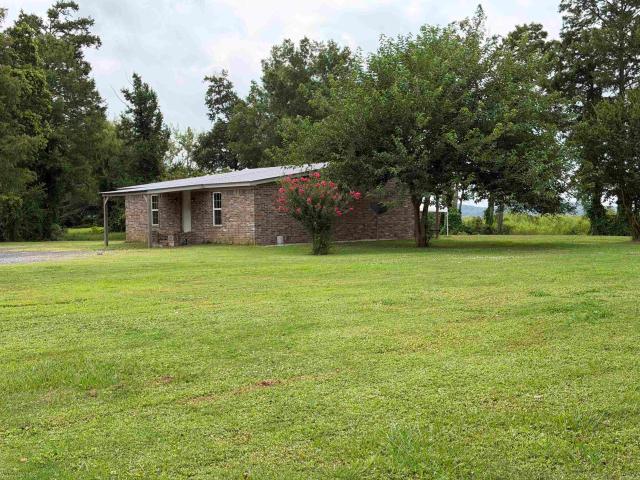 26 Mountain Air Dr