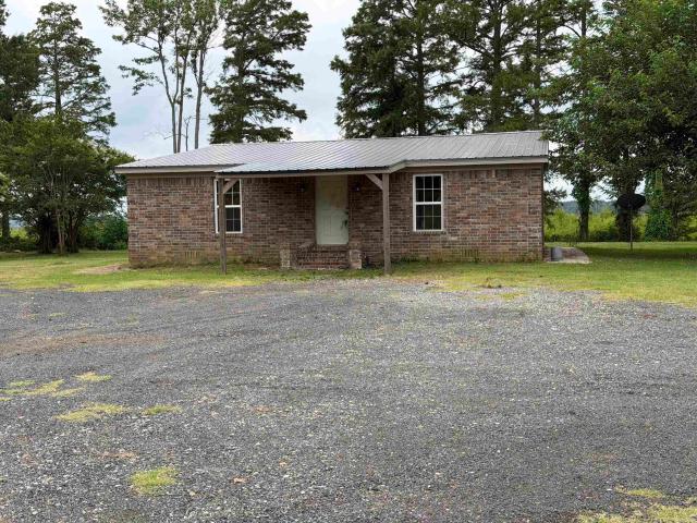 26 Mountain Air Dr