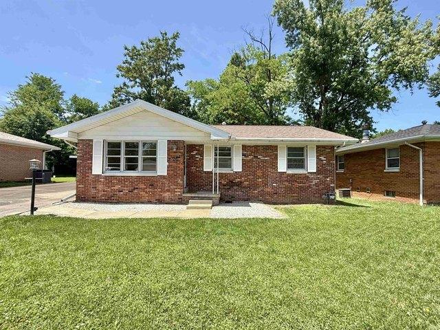 26 N Fairlawn Ave, Evansville, IN 47711