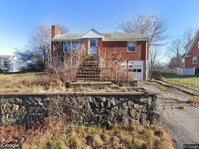 26 N Gateway, Winchester, MA 01890