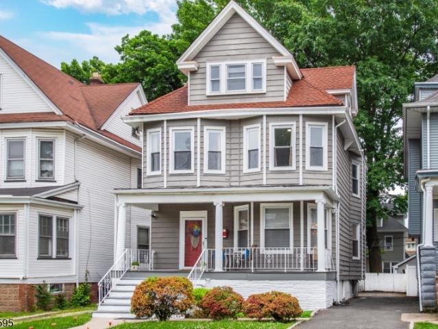 26 N 22nd St