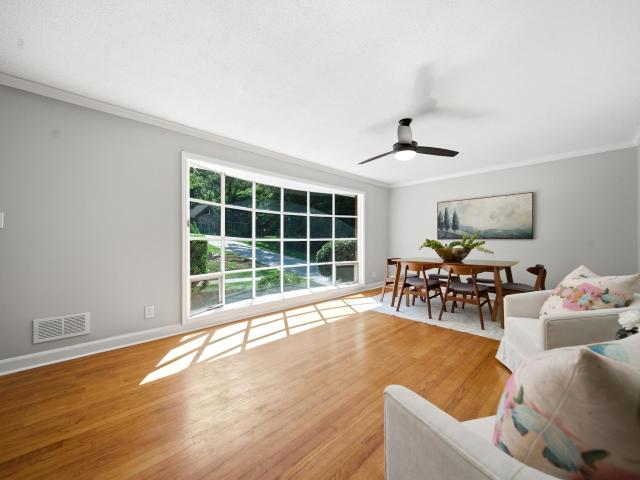 26 Nob Hill Road