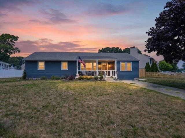 26 Northview Dr, Somers Point, NJ 08244