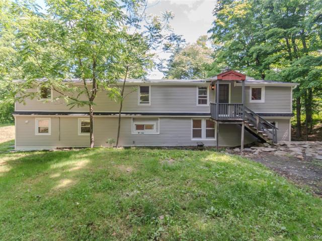 26 Old Hollow Road
