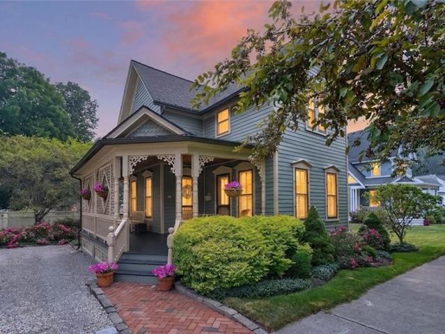 26 Ontario St, Honeoye Falls, NY 14472