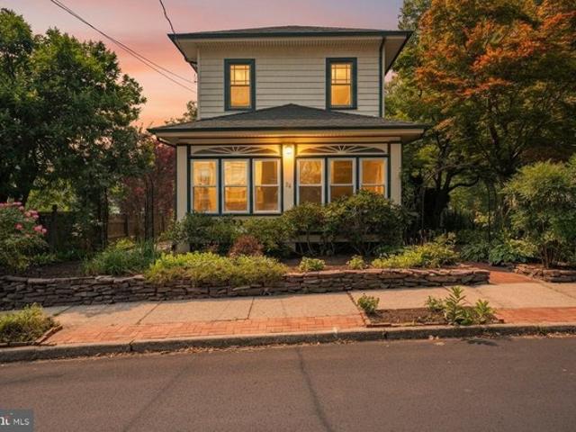 26 Osborne Ave, Morrisville, PA 19067