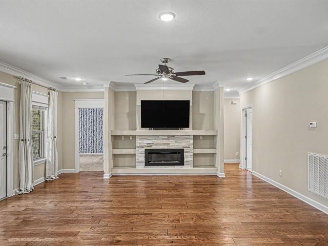 26 Orense Way