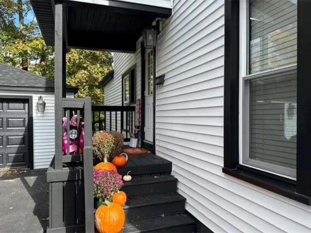 26 Paris Rd, New Hartford, NY 13413 | MLS #S1664 | Compass